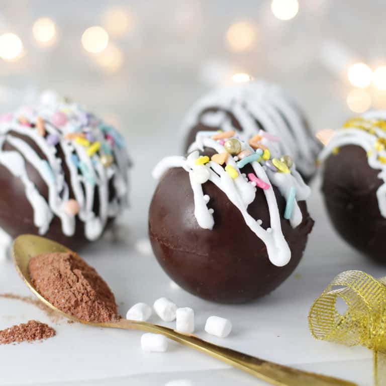 Homemade Hot Chocolate Balls | Green Smoothie Gourmet